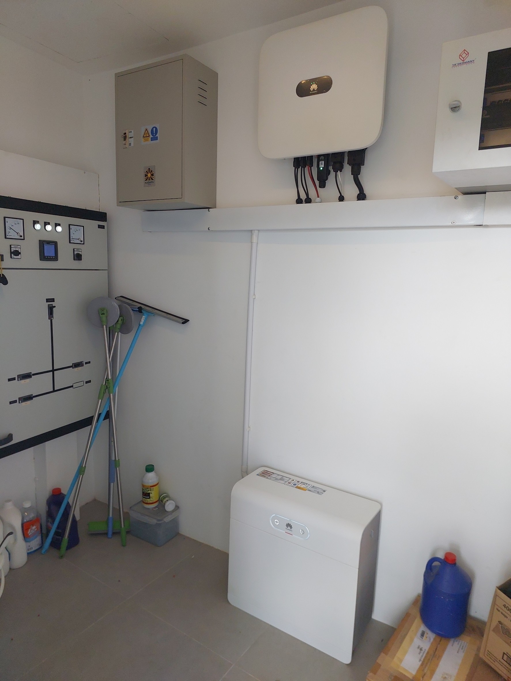 ติด แบตเตอรี่ LUNA2000 S1 - คุณวรุตม์ หนองหอย 7 kWh | EV Power Energy